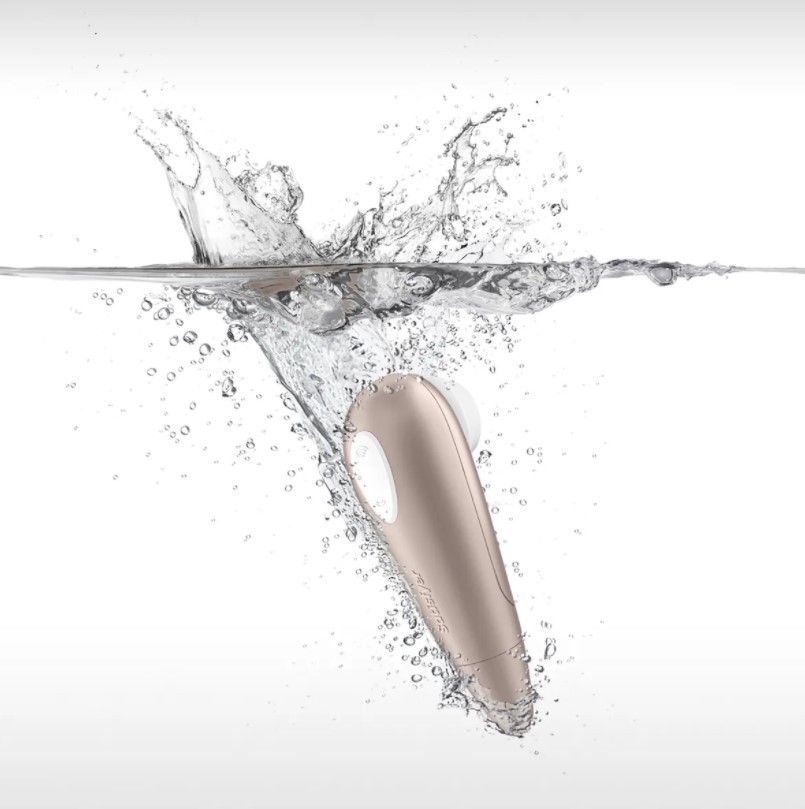 Обзор SATISFYER NUMBER ONE. Компактный вакуумный стимулятор клитора